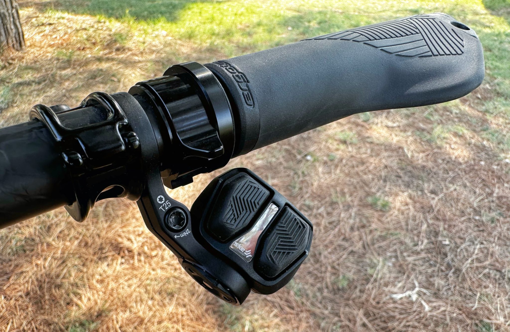 On a essayé le Gravel électrique de Kilow : un vélo de 11,6 kg en ...