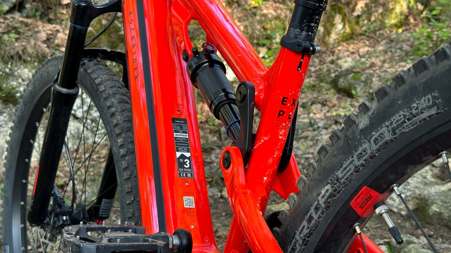 Test – Decathlon Rockrider E-EXPL 520 S, un VTT électrique tout ...