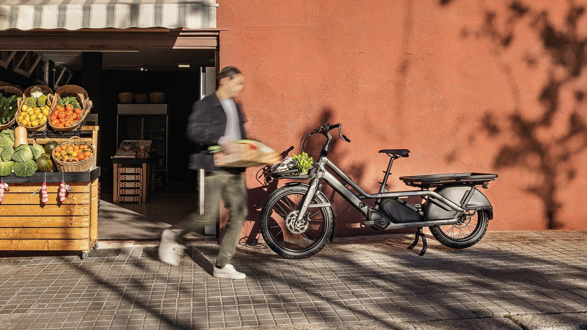 Turbo Porto : on a pu approcher le premier vélo cargo de Specialized