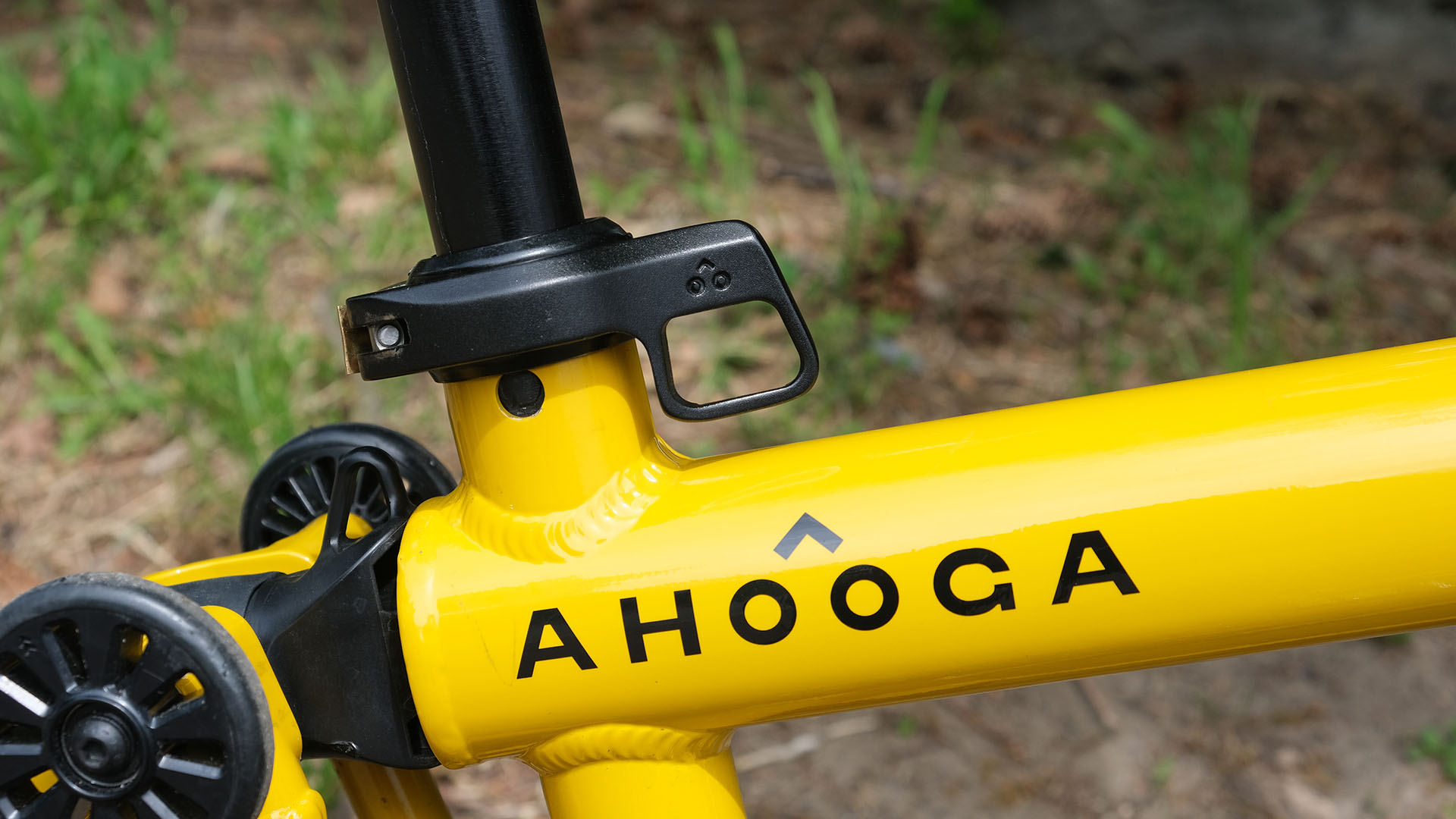 Prise en main de l'Ahooga Max, le seul vélo pliant électrique qui ...