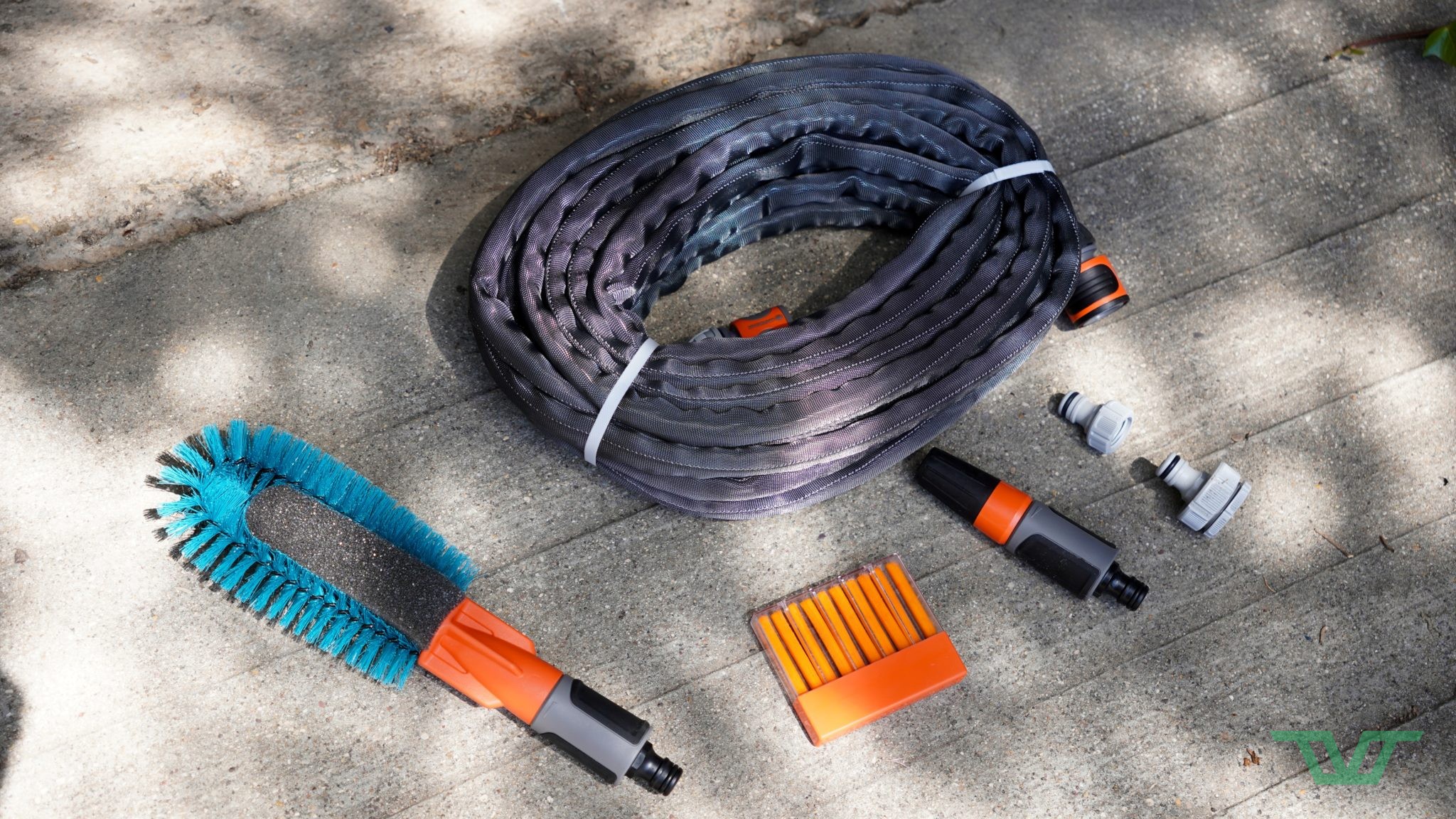 Test – Kit de lavage vélo Gardena : une brosse qui passe presque ...