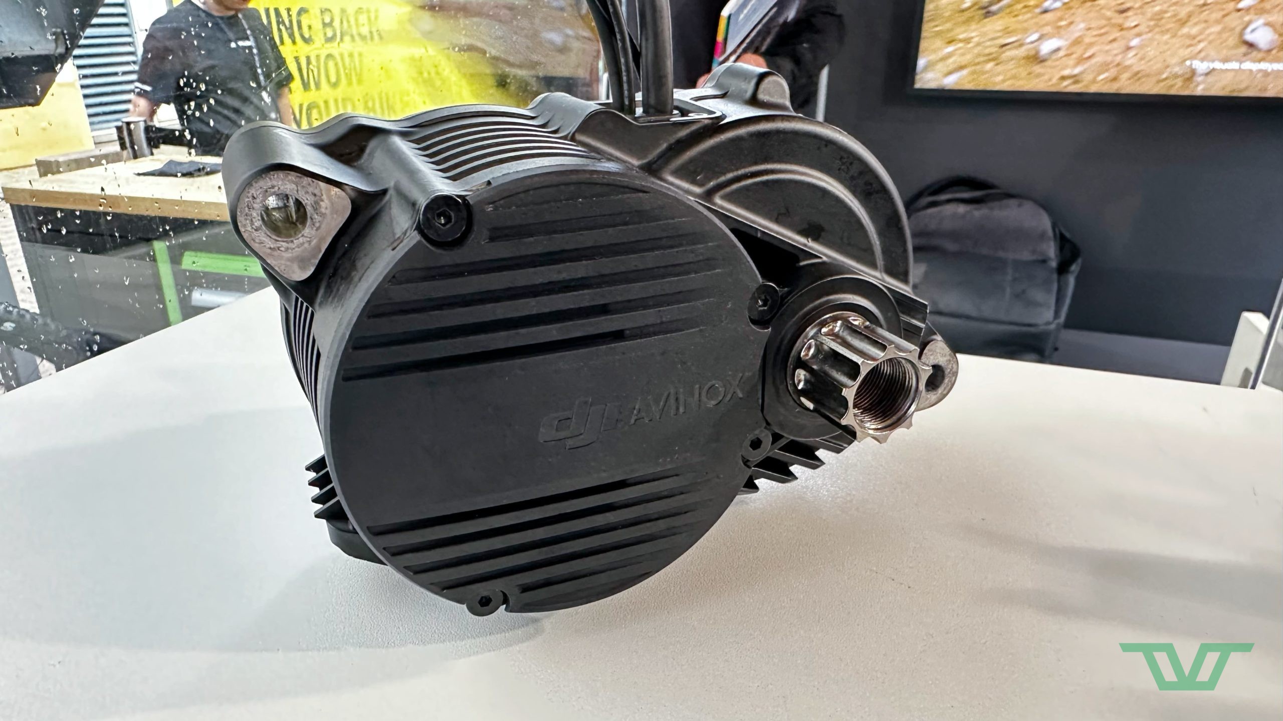 DJI assouplit l'utilisation des 1000 W de son moteur Avinox et permet ...
