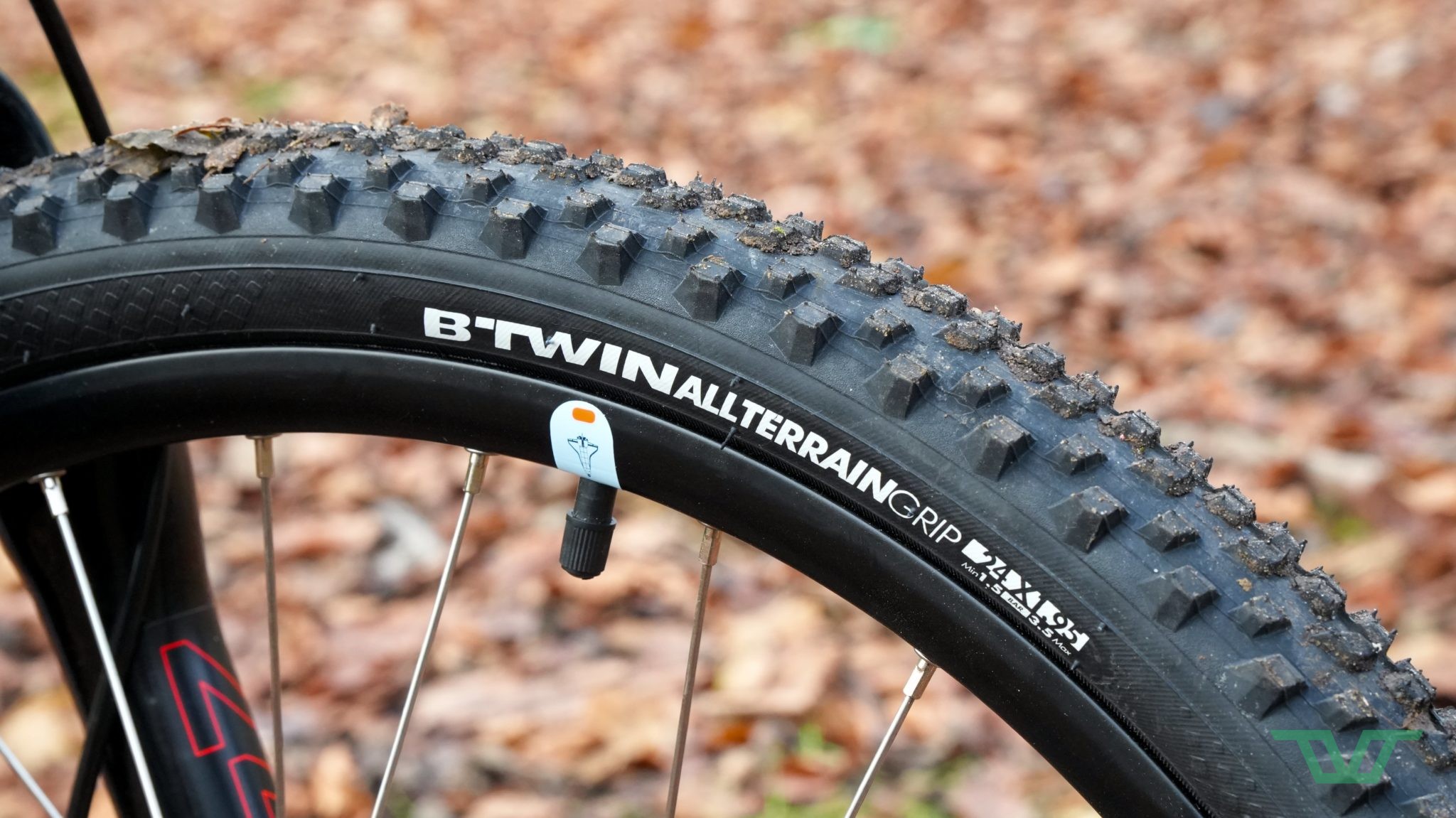 Test – Rockrider EXPL 900 24 pouces : un VTT enfant polyvalent pour les ...