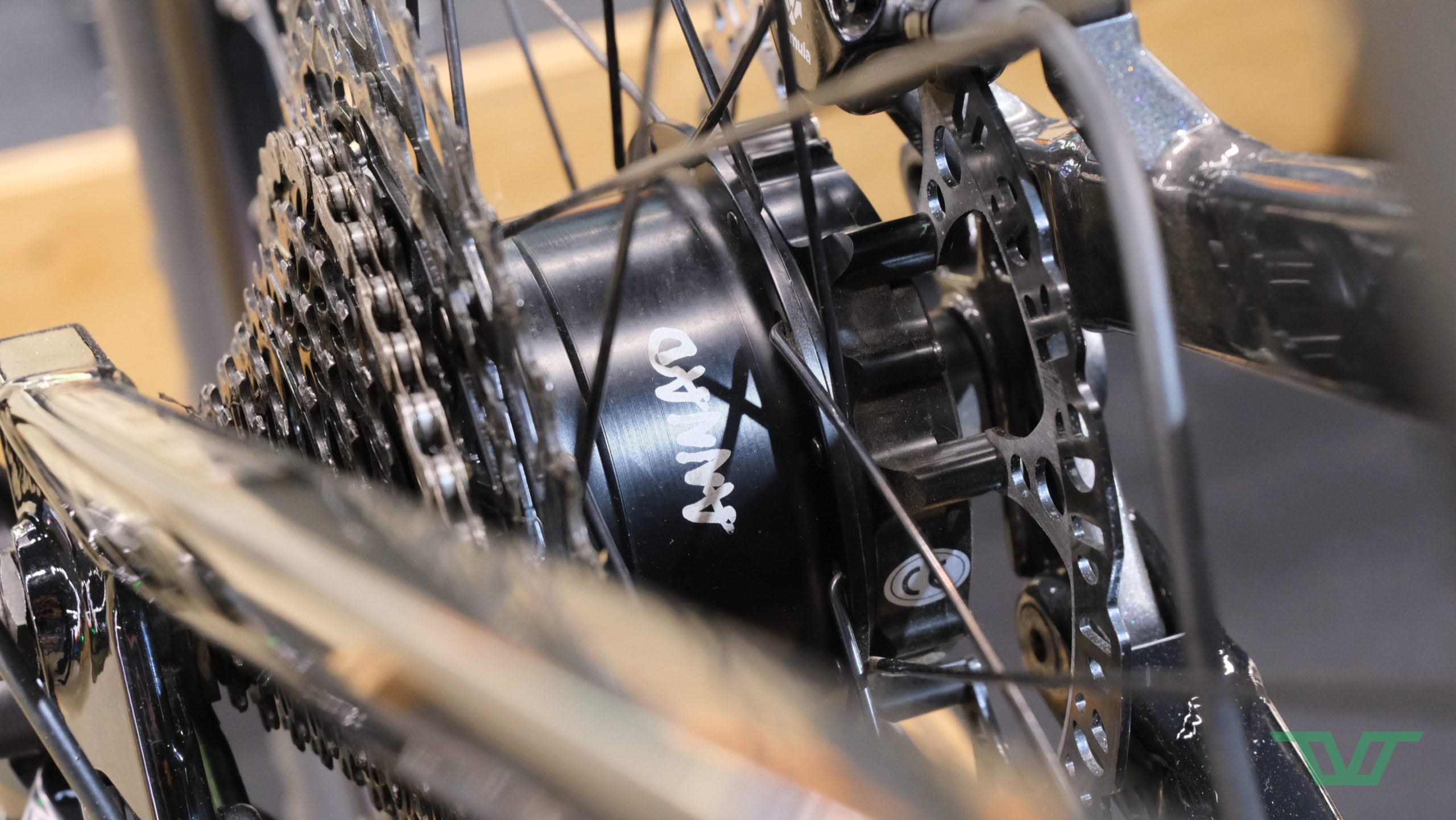 Annad présente un moteur traversant ultracompact pour les VTT et gravel